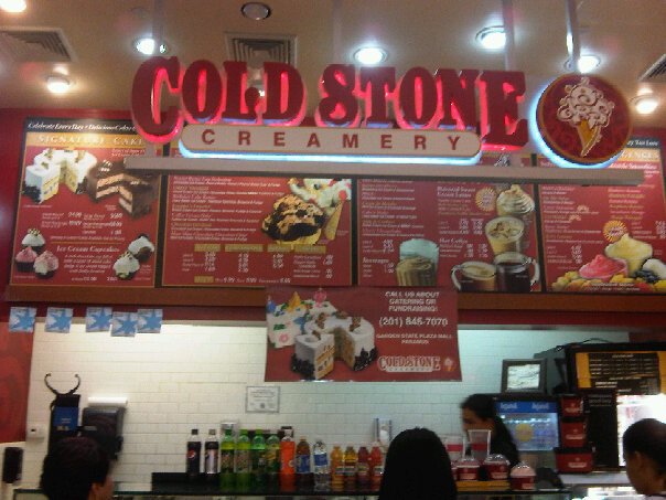 Westfield Garden State Plaza | Cold Stone Creamery