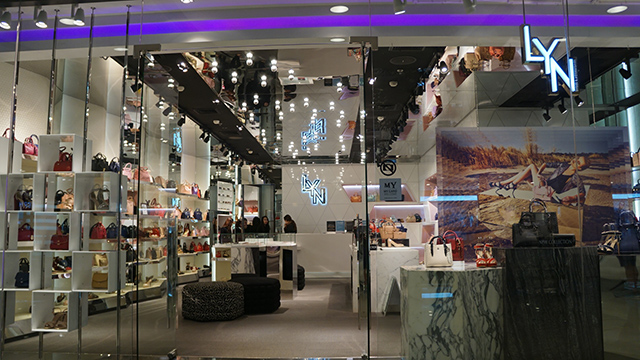 Central World Bangkok | Lyn