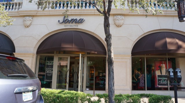 Town Square Las Vegas | Soma Intimates