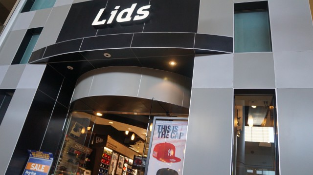 Fashion Show Las Vegas | Lids