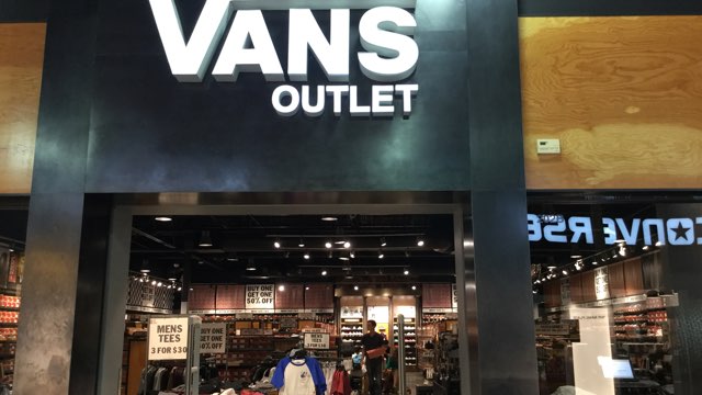 South Premium Outlets Las Vegas | Vans