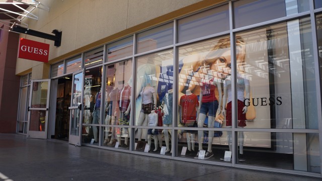 North Premium Outlets Las Vegas | Guess Factory