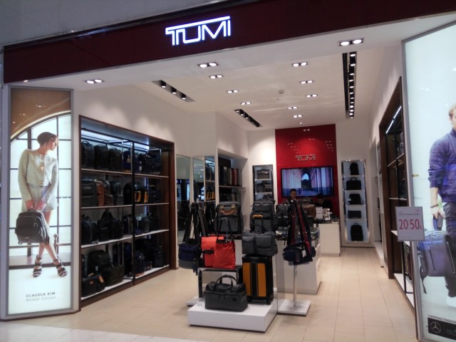 Lotte Department Store Hanoi | Tumi
