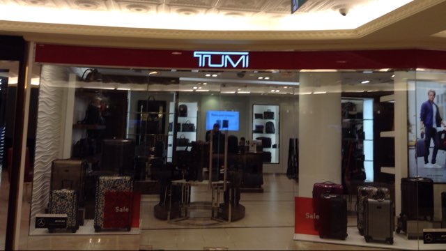 Trang Tien Plaza Ha Noi | Tumi