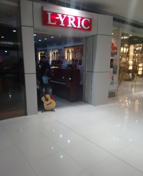 SM Megamall Manila | Lyric