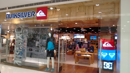 SM Megamall Manila | QUICKSILVER