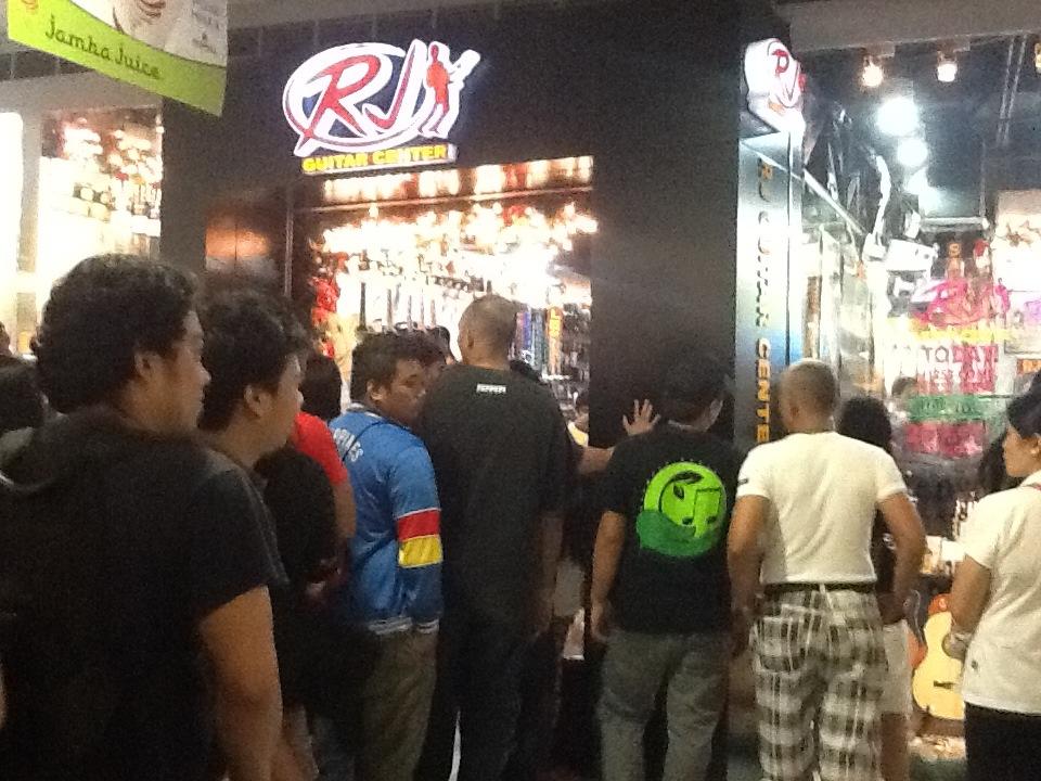 SM Megamall Manila | RJ Guitar Center