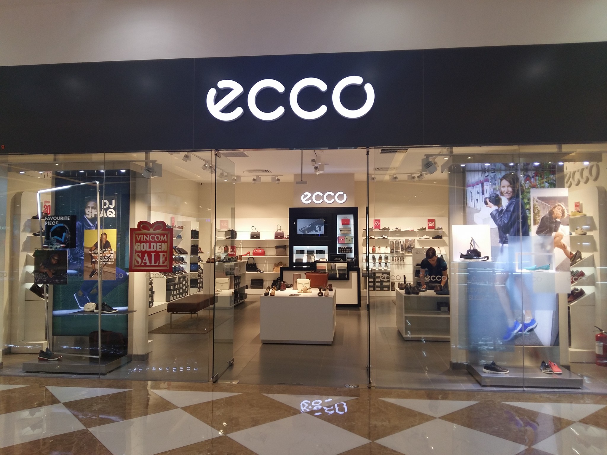 Vincom Mega Mall -Times City | Ecco