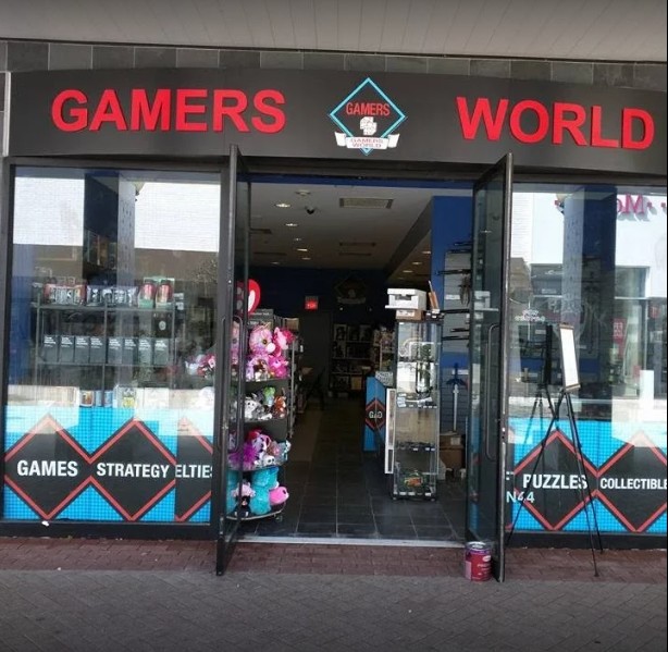 Westfield Old Orchard Skokie Illinois | Gamers World
