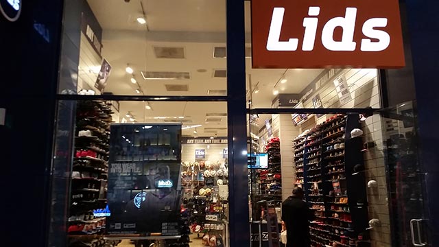 Yorktown Center Lombard Illinois | Lids