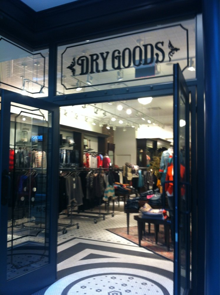 Woodfield Mall | Dry Goods